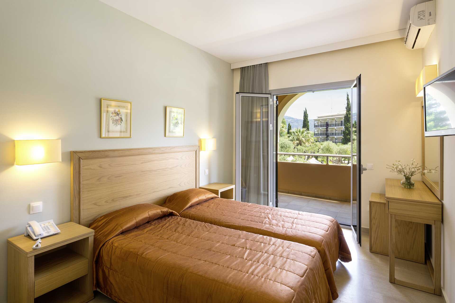 Gæsteanmeldelser og -vurderinger Delfinia Corfu, Moraitika | Apollo