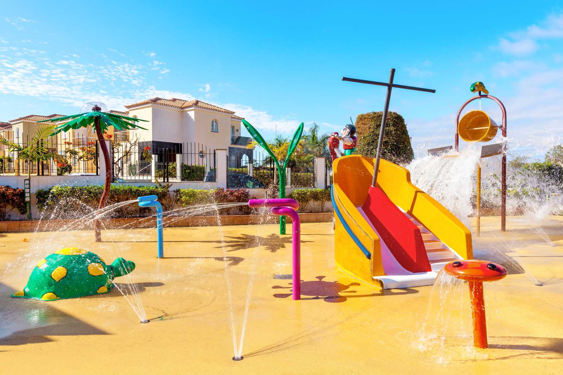 Book Hotel Landmar Costa Los Gigantes Family Resort - De Kanariske Øer ...