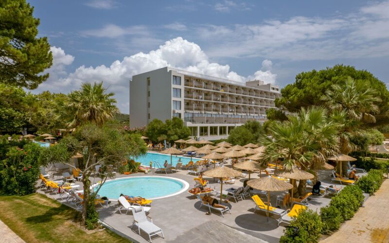 Hotel Ninos Grand Beach Hotel & Resort, Kanali | apollorejser.dk